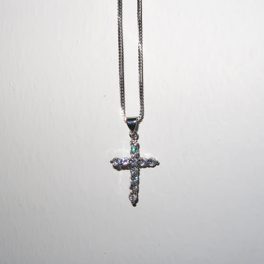 CHAINS + NECKLACES – Harper Ray Accessories